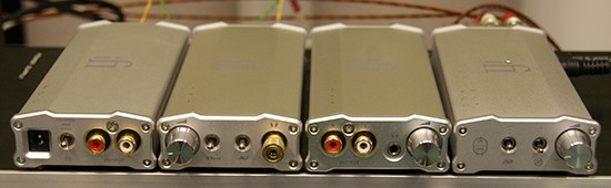 左から iPhono , iCAN , iDAC , iTube になります。